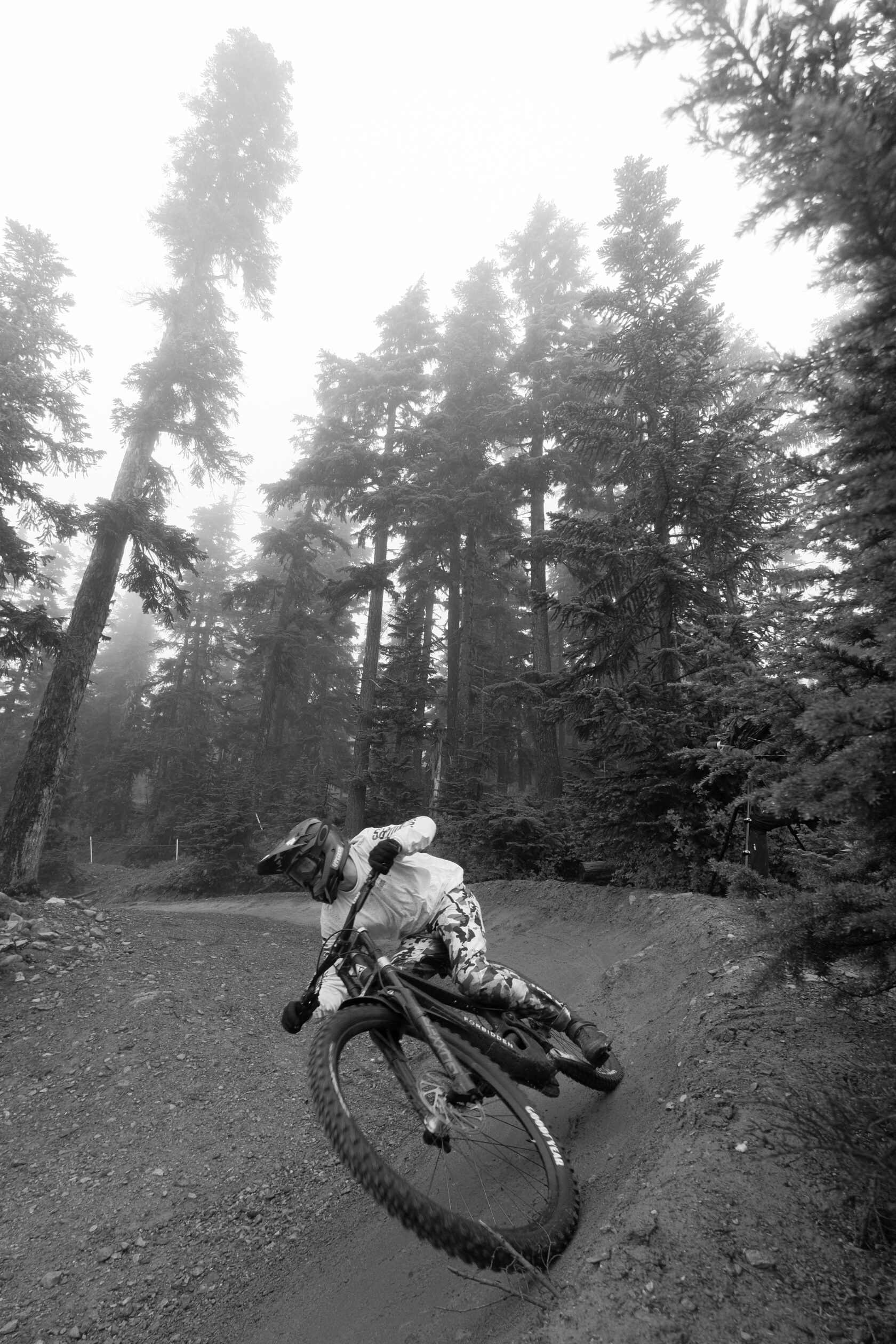 Video: Whistler Bikepark shapes with Harry Barrett in “Ambiance ...